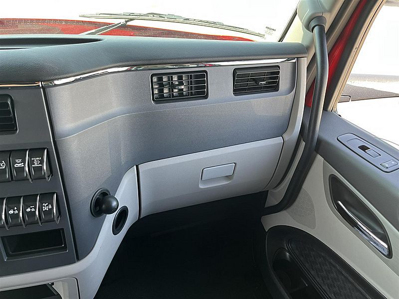 2024 Peterbilt 579 (For Sale) | 80" Sleeper | #30A601935