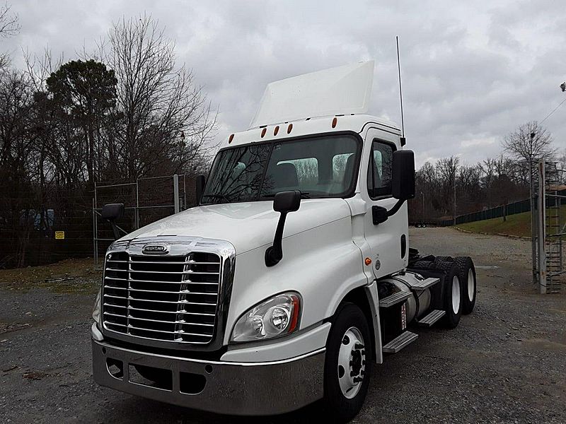 2015 Freightliner CASCADIA 125 For Sale | Day Cab | #310698