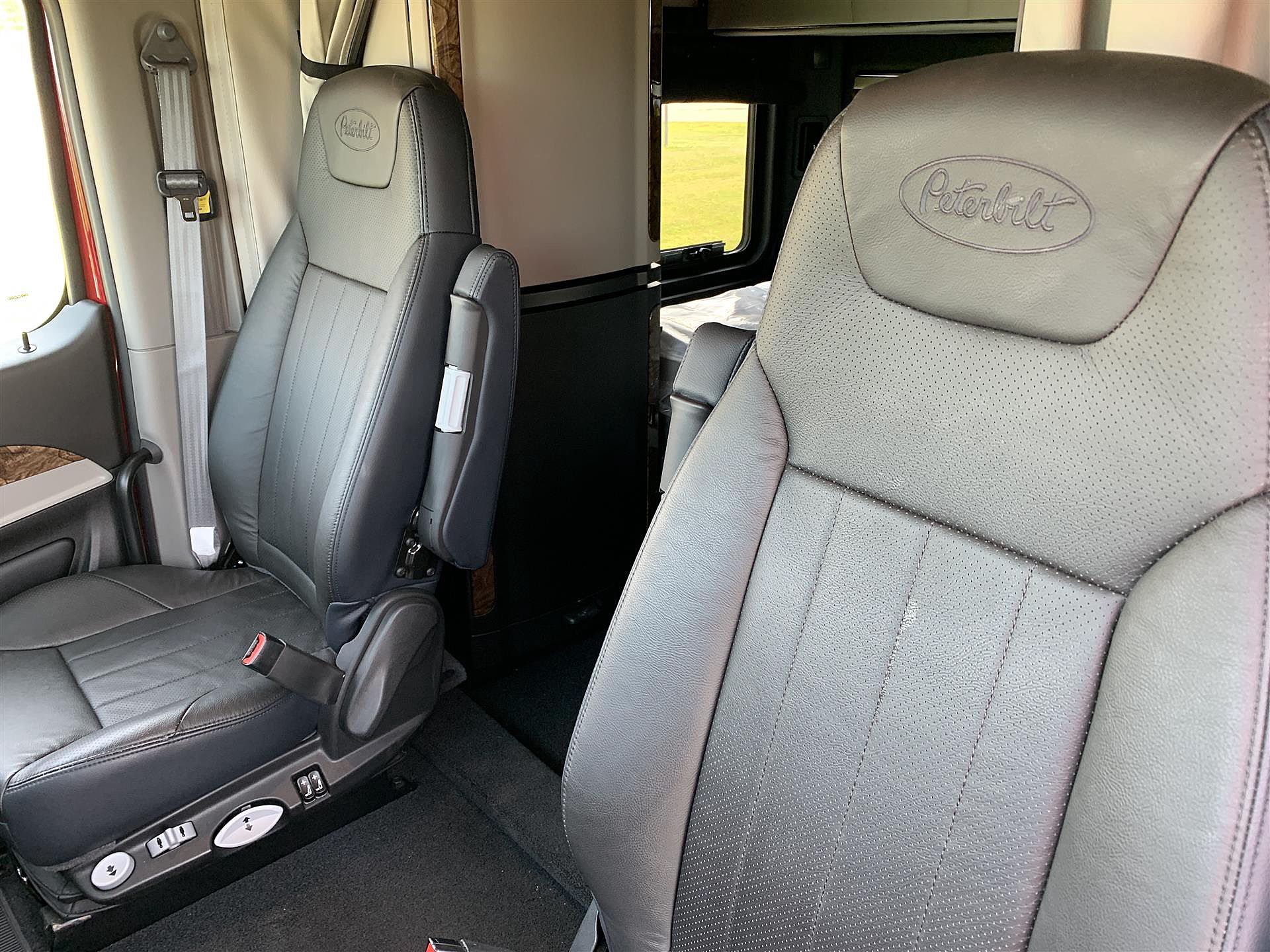 2024 Peterbilt 589 For Sale | 80" Sleeper | #30A663810