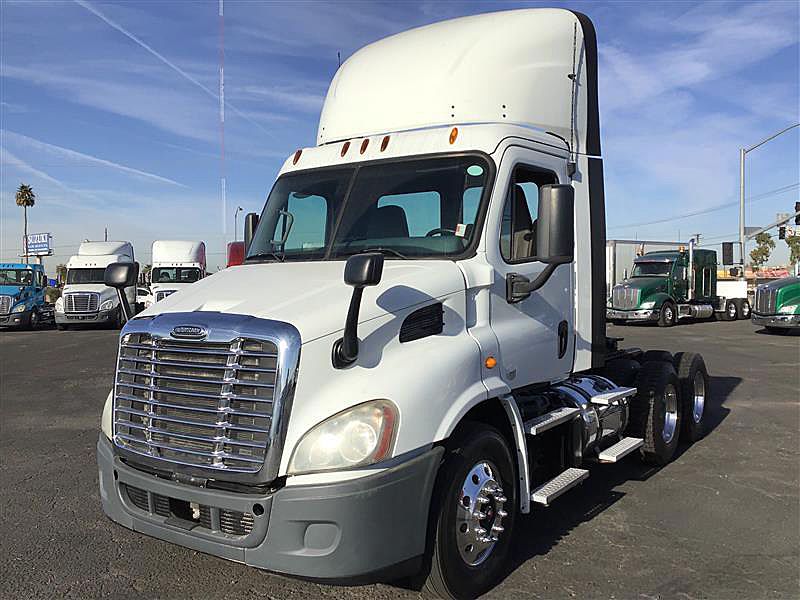 2014 Freightliner CASCADIA (For Sale) | NON Sleeper | #257639