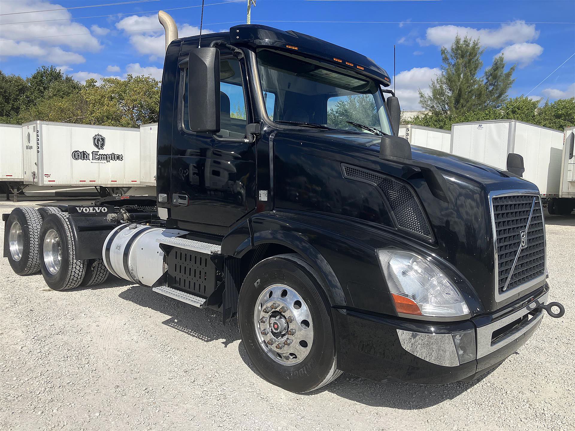 2017 Volvo VNL For Sale | Day Cab | #10VU988852