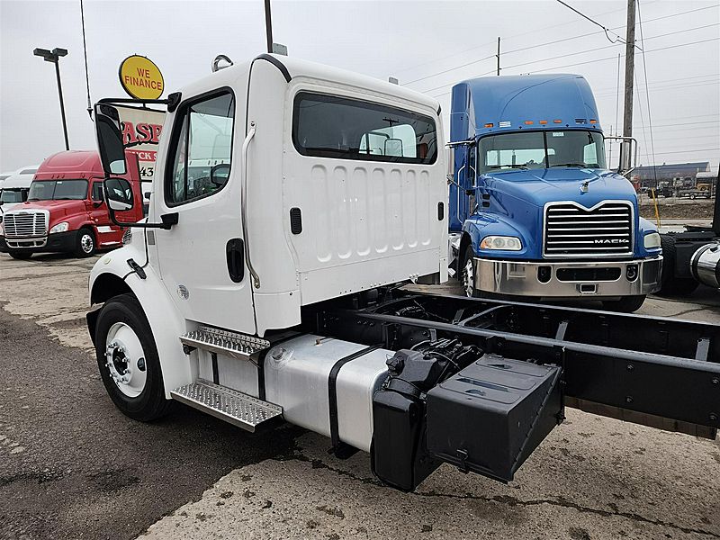 2017 Freightliner M2 (For Sale) | Cab & Chassis | Non CDL | #5*22427
