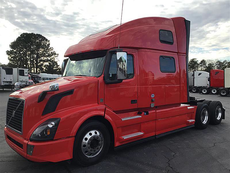 2018 Volvo VNL 780 (For Sale) | 77" Sleeper | #257699