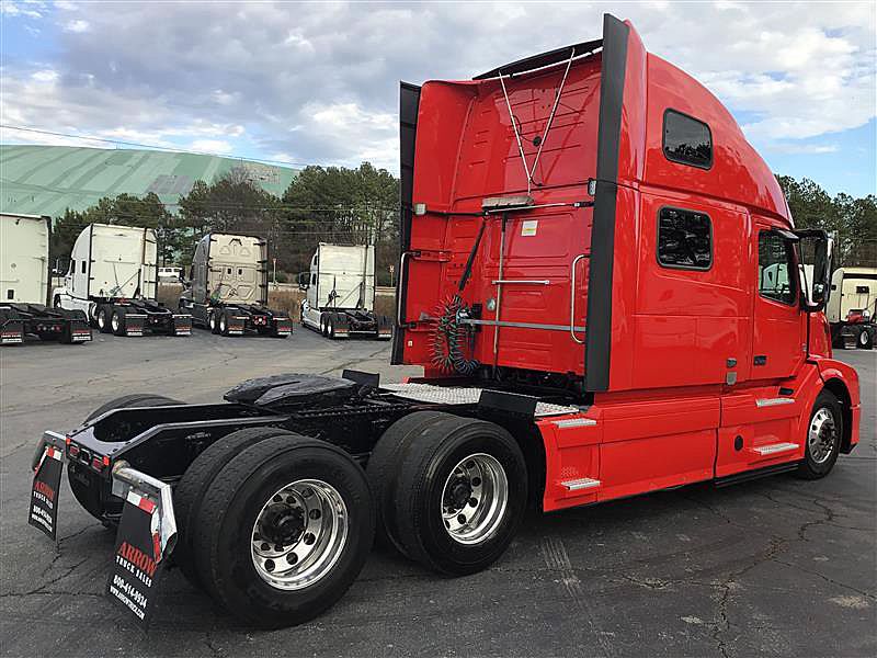 2018 Volvo VNL 780 (For Sale) | 77" Sleeper | #257699