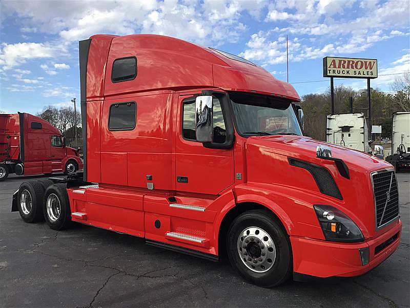 2018 Volvo VNL 780 (For Sale) | 77" Sleeper | #257699