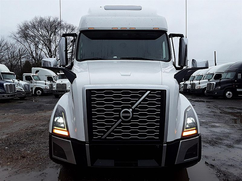 2020 Volvo VNL 760 (For Sale) | 61" Sleeper | #272162
