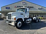 2018 Mack Pinnacle CHU613 (For Sale) | Daycab Sleeper | #5650241