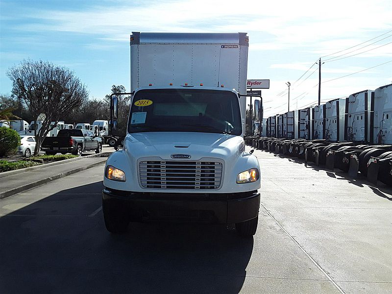 2015 Freightliner M2 106 (For Sale) | 26' Box | Non CDL | #334230