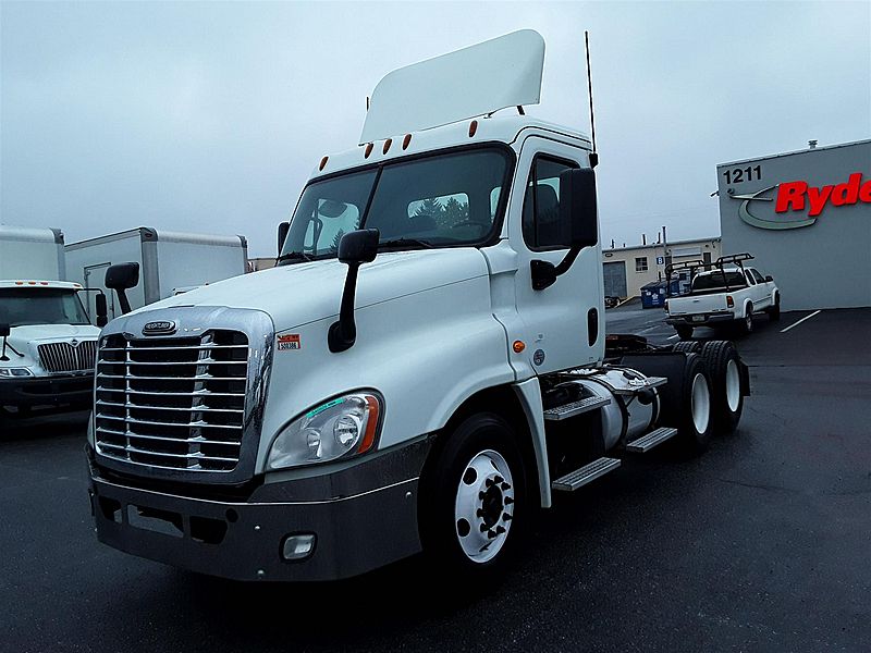 2014 Freightliner CASCADIA 125 For Sale | Day Cab | #540925