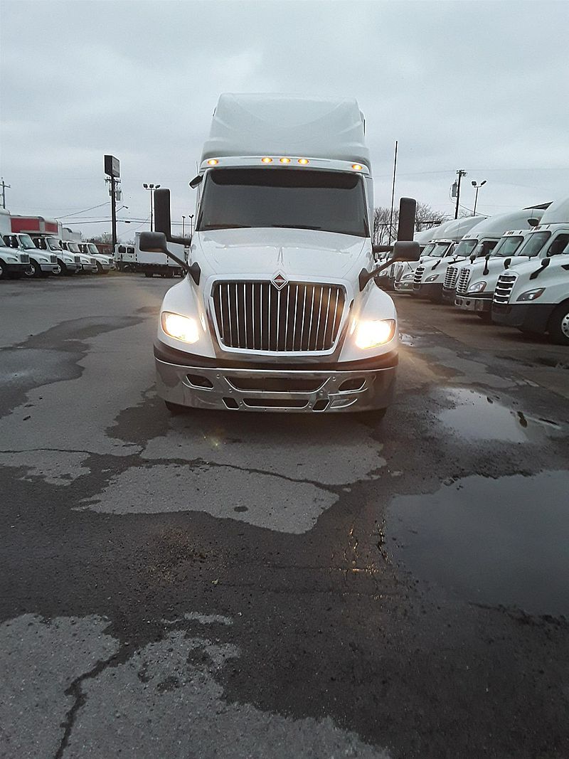 2018 Navistar International LT625 SLPR CAB (For Sale) | Cab & Chassis ...
