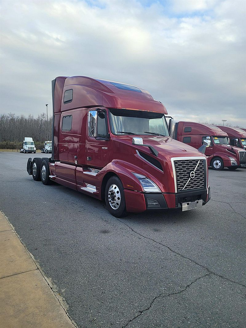 2019 Volvo VNL 860 (For Sale) | 72" Sleeper | #782471