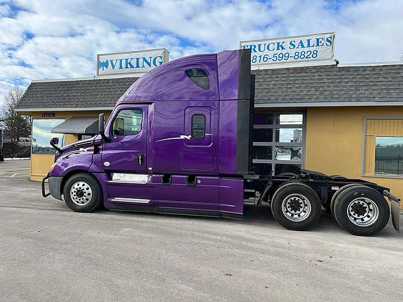 2019 Freightliner Cascadia evolution For Sale | 73" Sleeper | #1294