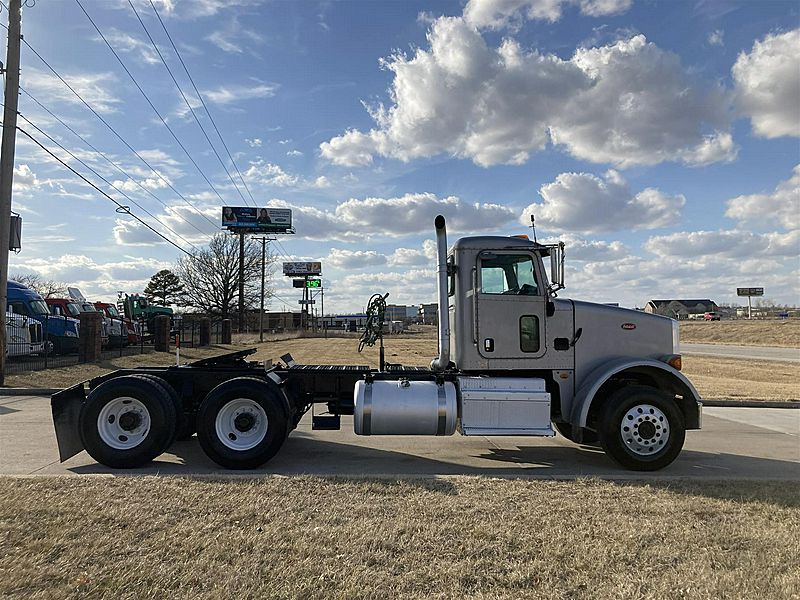 2014 Peterbilt 365 For Sale | Day Cab | #ED233154