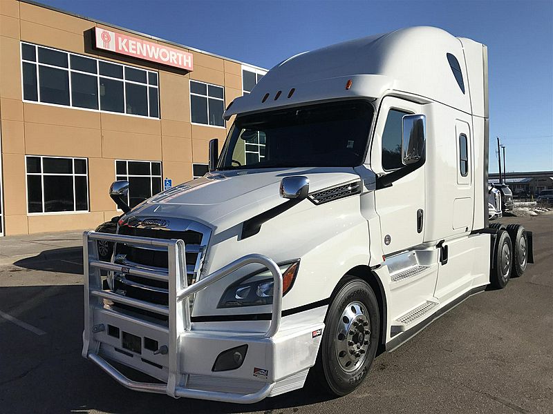 2020 Freightliner Cascadia (For Sale) | 72" Sleeper | #5359