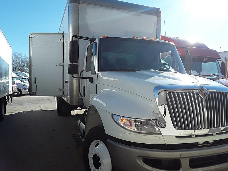 2015 Navistar International DuraStar 4300 (For Sale) | 26' Box | Non ...