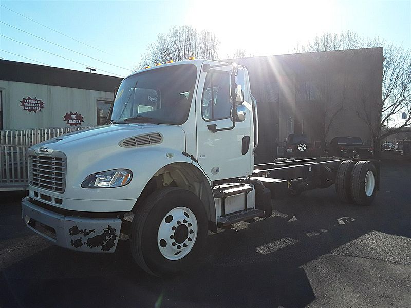 2014 Freightliner M2 106 (For Sale) | Cab & Chassis | #544689