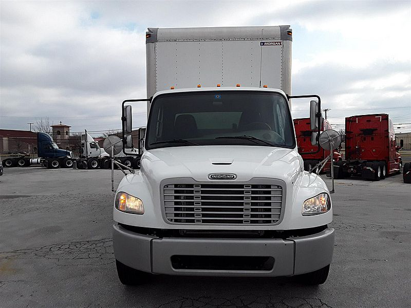 2017 Freightliner M2 106 (For Sale) | 24' Box | Non CDL | #671610