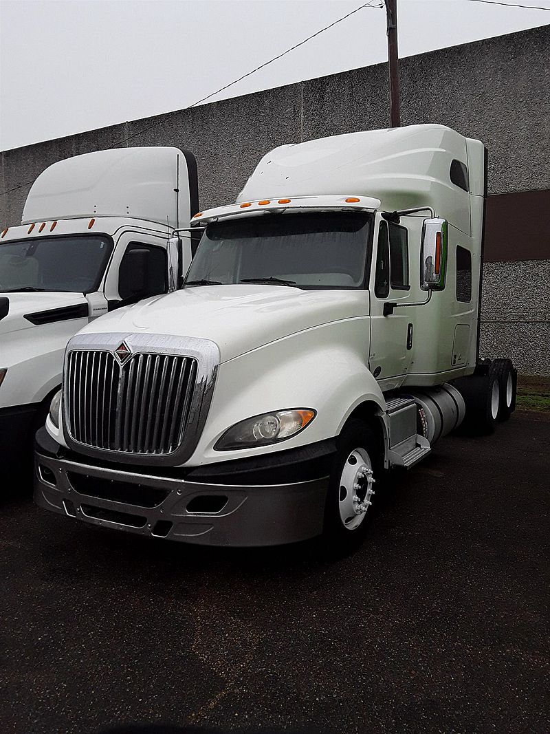 2016 Navistar International PROSTAR For Sale | 73" Sleeper | #374914
