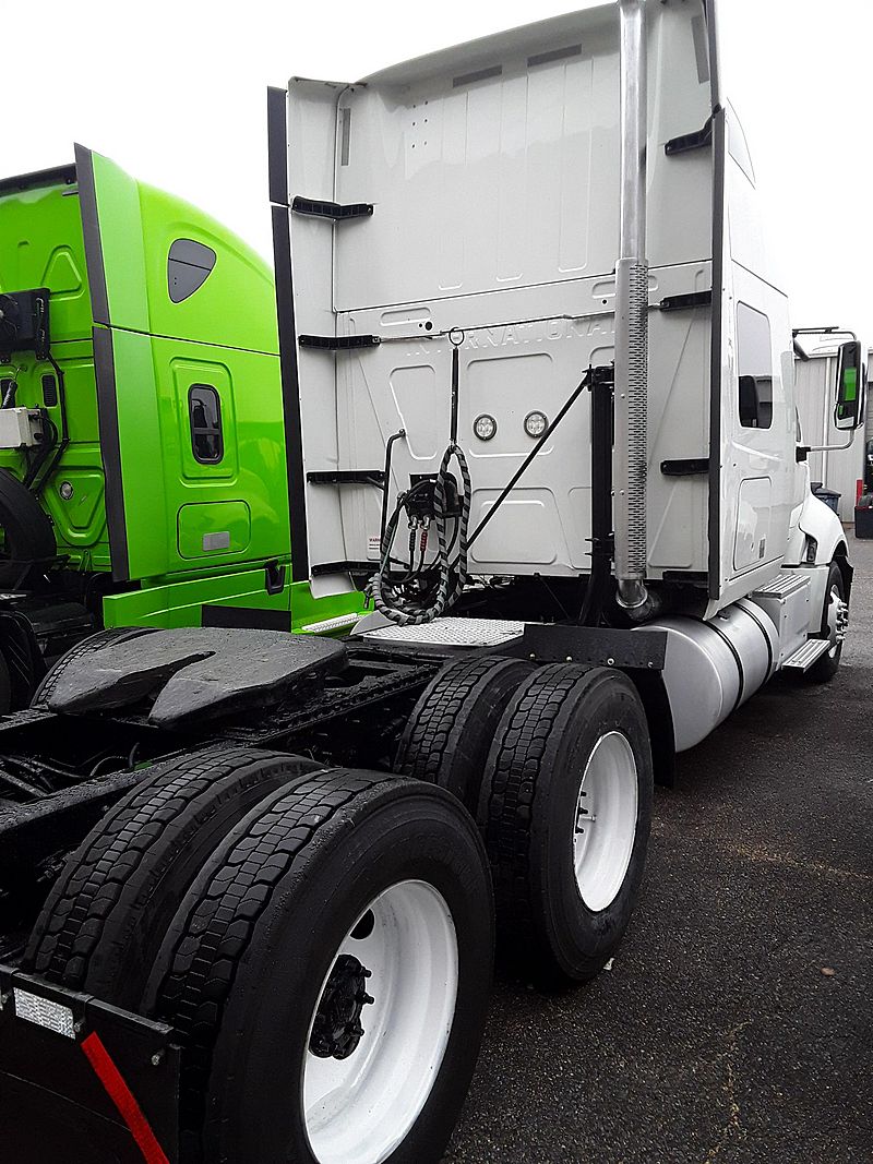 2016 Navistar International PROSTAR For Sale | 73" Sleeper | #374914