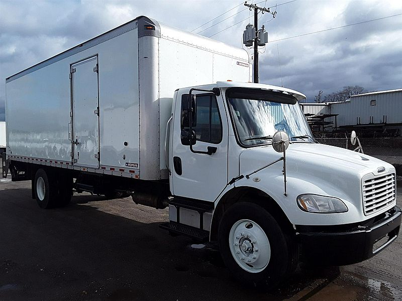 2017 Freightliner M2 106 For Sale | 24' Box | Non CDL | #679621