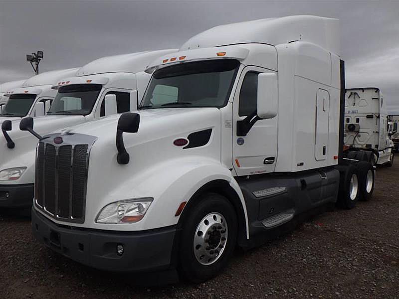 2017 Peterbilt 579 (For Sale) | 72" Sleeper | #257893