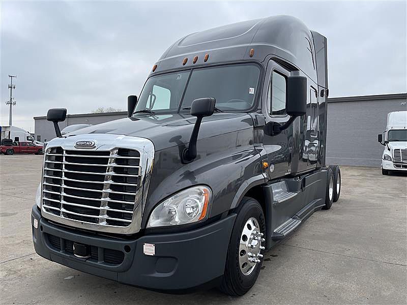 2018 Freightliner CASCADIA EVOLUTION (For Sale) | 72" Sleeper | #257938