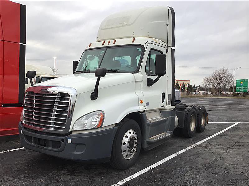 2017 Freightliner CASCADIA For Sale | NON Sleeper | #257949