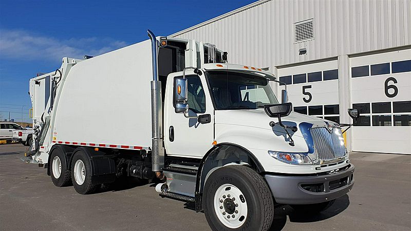 2022 International HV607 (For Sale) | Rear Loader | #613330