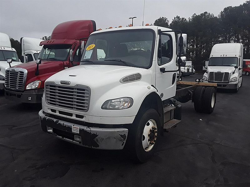 2015 Freightliner M2 106 For Sale | Cab & Chassis | #579838