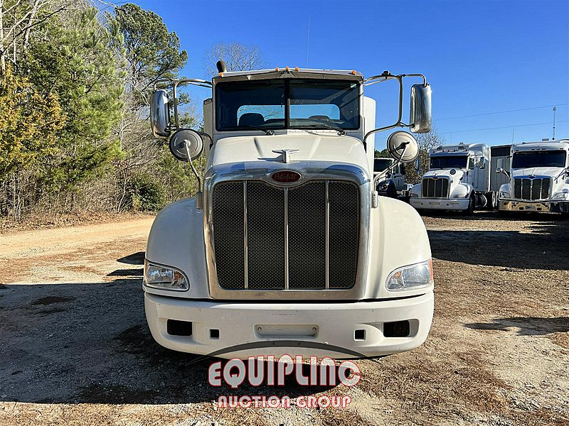 2014 Peterbilt 384 For Sale | Day Cab | #CEHED224386