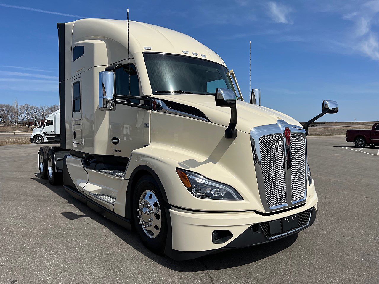 2023 Kenworth T680 For Sale | 76" Sleeper | #5473