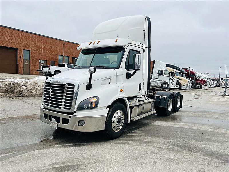 2017 Freightliner CASCADIA (For Sale) | NON Sleeper | #257989