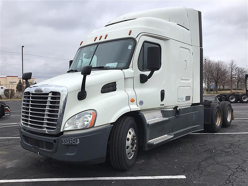 2018 Freightliner CASCADIA For Sale | 60" Sleeper | #258009