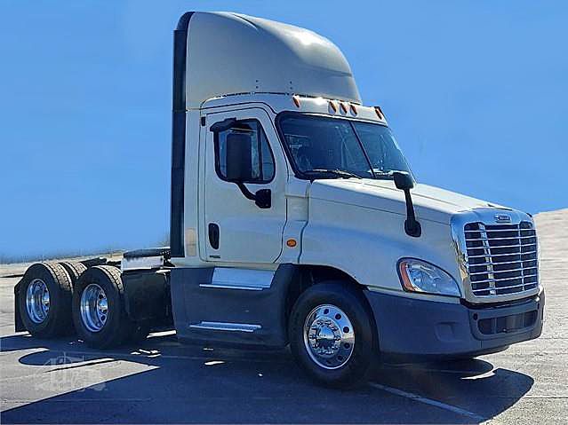 2017 Freightliner CASCADIA (For Sale) | NON Sleeper | #258018