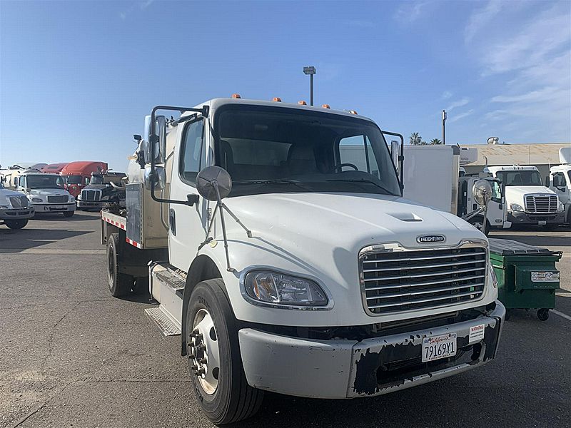 2017 Freightliner M2 106 For Sale | Vocational | Non CDL | #663027
