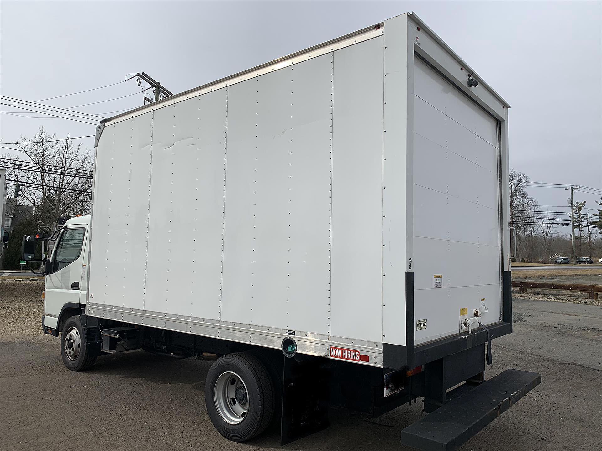 2019 MITSUBISHI FUSO FE140 For Sale | 14' | Non CDL | #T-KGKM6566
