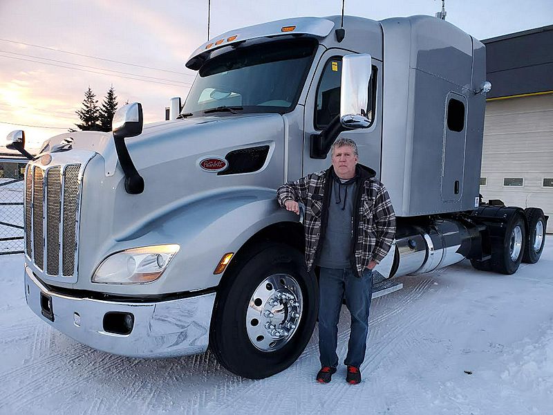 2018 Peterbilt 579 For Sale | 72" Sleeper | #3184657