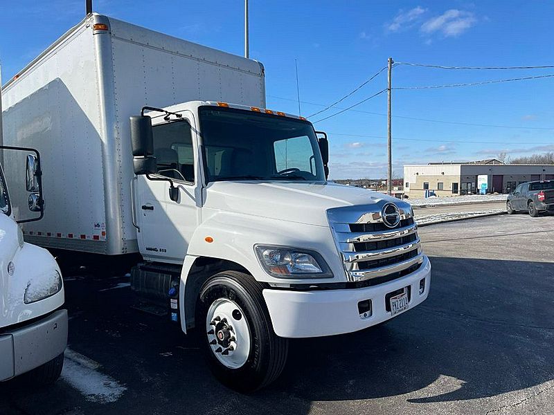 2019 Hino 268A (For Sale) | 26' Box | Non CDL | #T-K4S57371