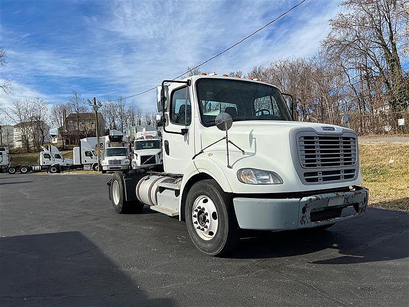 2013 Freightliner M2 112 For Sale | Day Cab | #475442