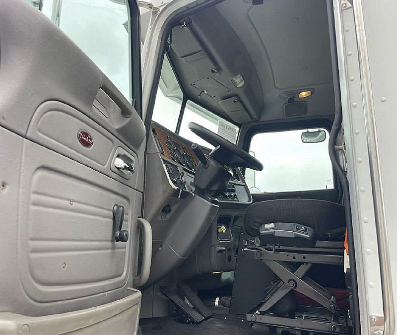 2007 Peterbilt 357 For Sale | Cab & Chassis | #7767