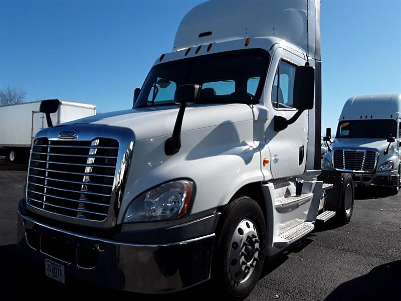 2015 Freightliner CASCADIA 125 For Sale | Day Cab | #322580