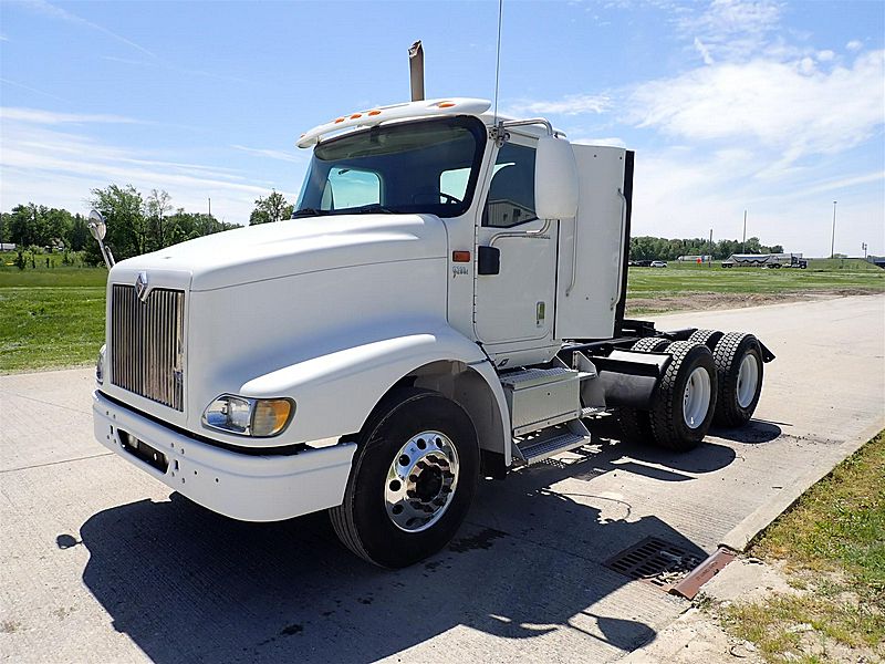 2005 International 9200 (For Sale) | Day Cab | # 5135NC