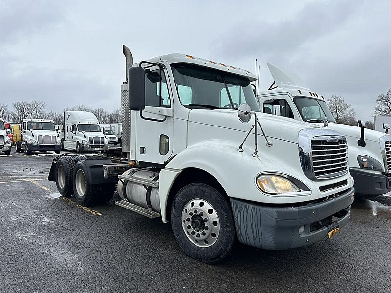 Freightliner Columbia For Sale