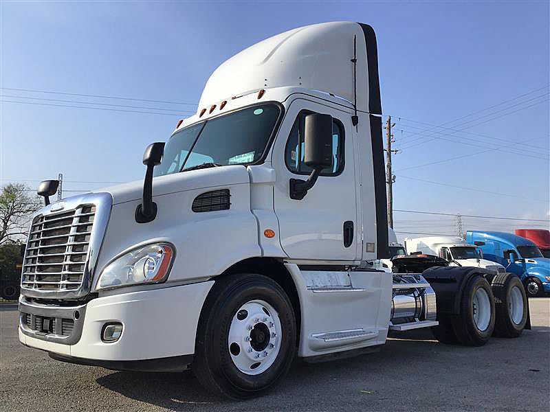 2015 Freightliner CASCADIA For Sale | NON Sleeper | #258197