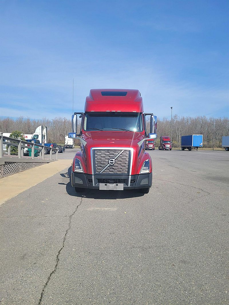 2019 Volvo VNL 860 For Sale | 73" Sleeper | #784028