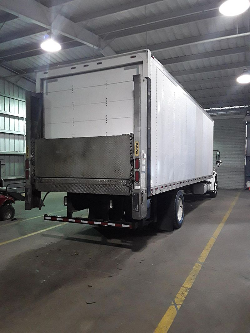 2019 Freightliner M2 106 For Sale | 26' Box | #789678