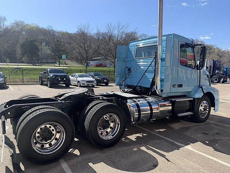 2016 Volvo VNL For Sale | Day Cab | #5392
