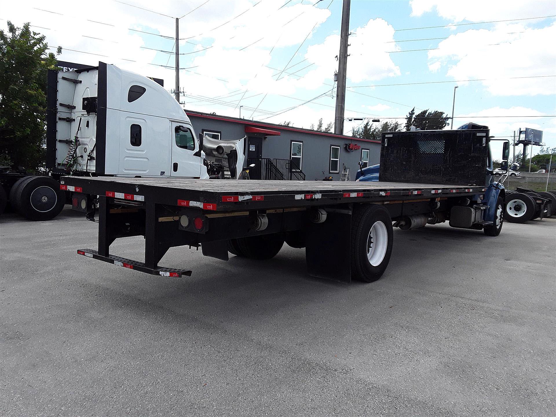 2014 Freightliner M2 106 (For Sale) | Flatbed | Non CDL | #316621