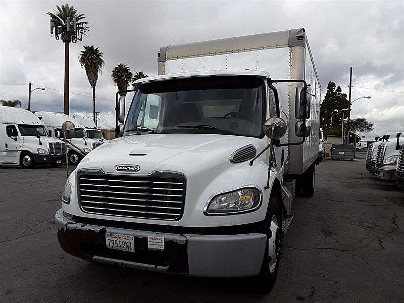2014 Freightliner M2 106 For Sale | 20' Box | #322250
