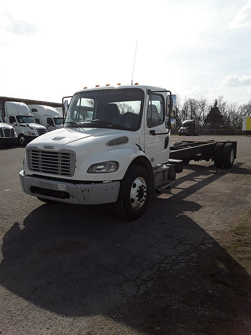2016 Freightliner M2 106 For Sale | Cab & Chassis | #362823